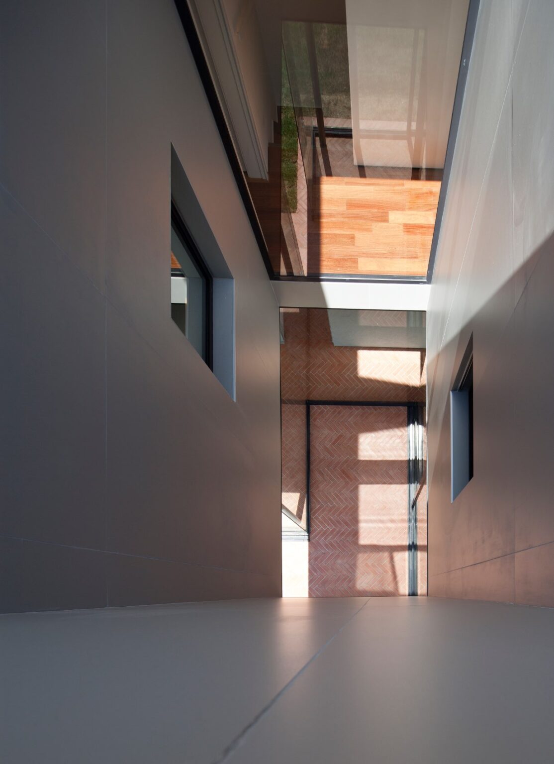 E/J house | Paritzki&Liani